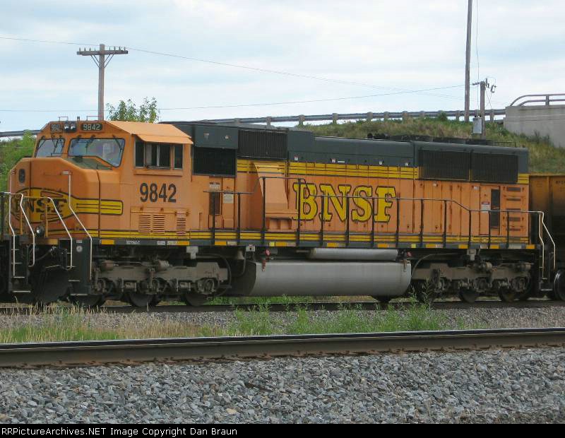 BNSF 9842